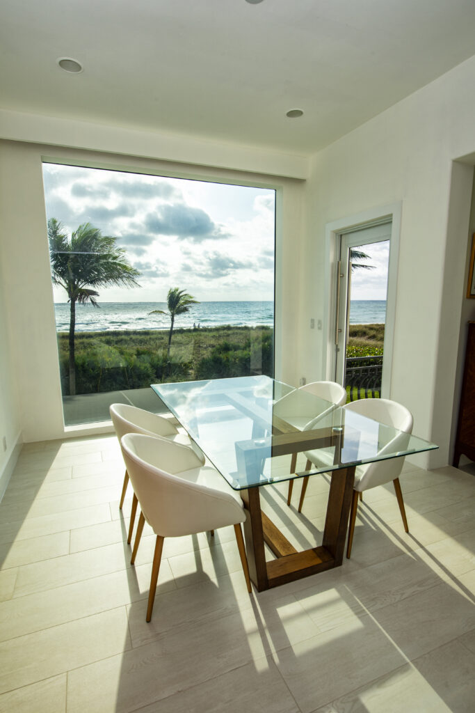 VistaView's Residential Front Set Fixed Windows